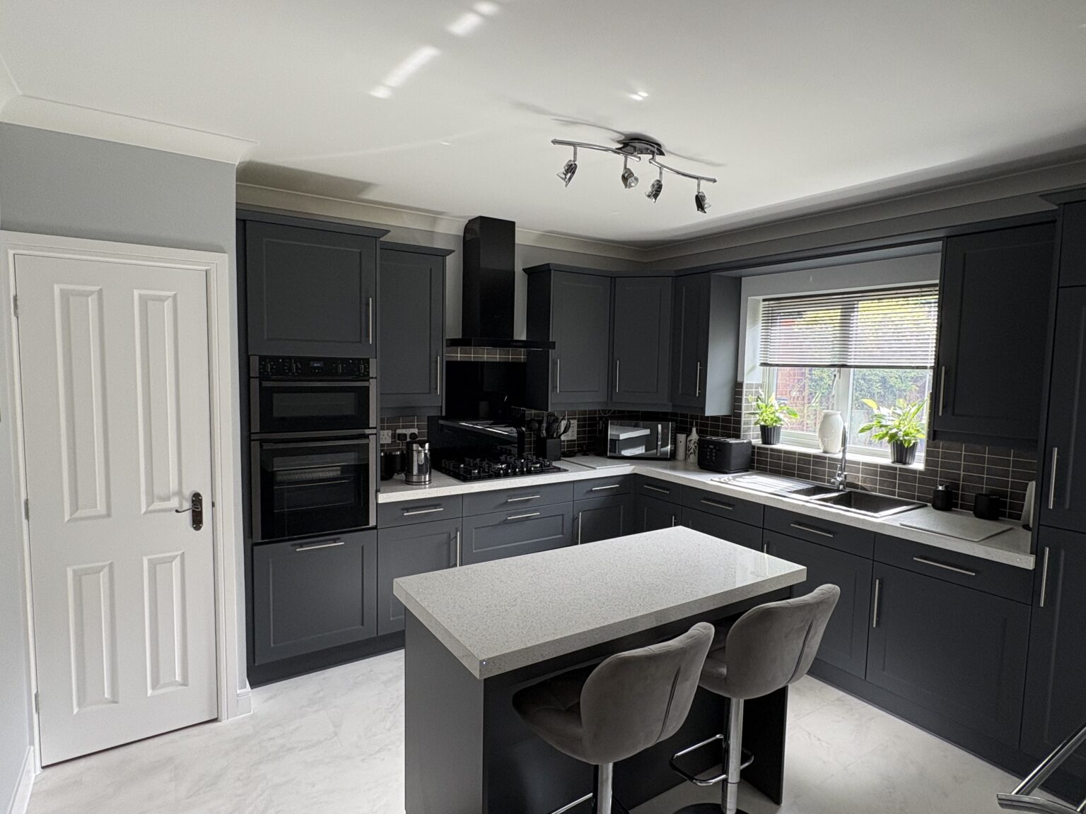 Kitchen Worktop Overlays | Joe's Doors